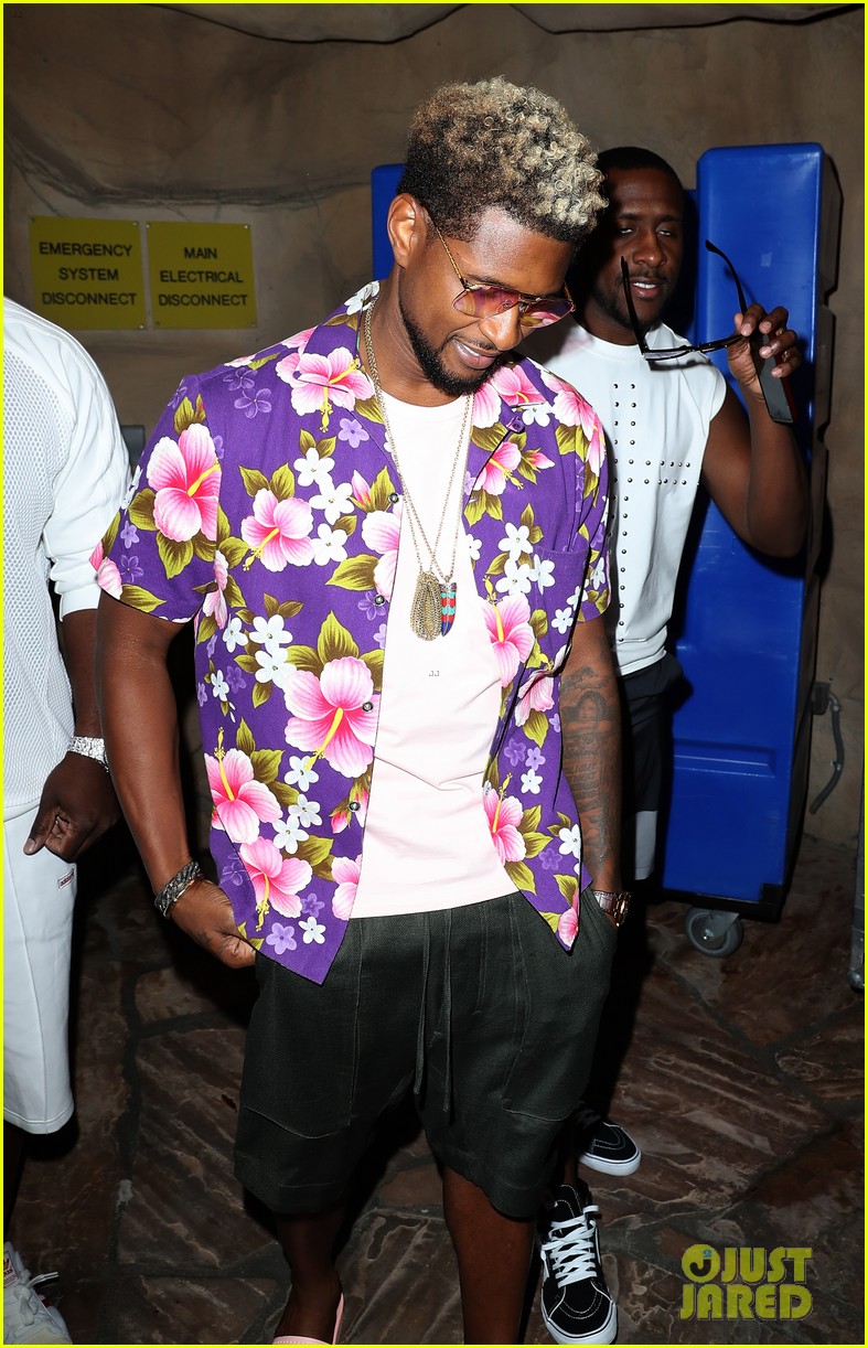 Usher Hosts Memorial Day Weekend Pool Party in Vegas!: Photo 3906709 ...