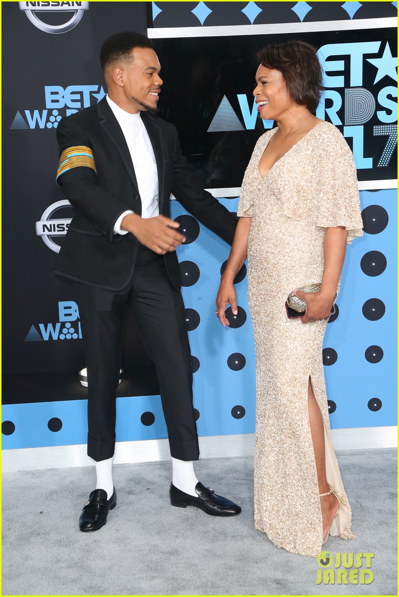 Chance the Rapper Brings His Mom to BET Awards 2017!: Photo 3919760 ...