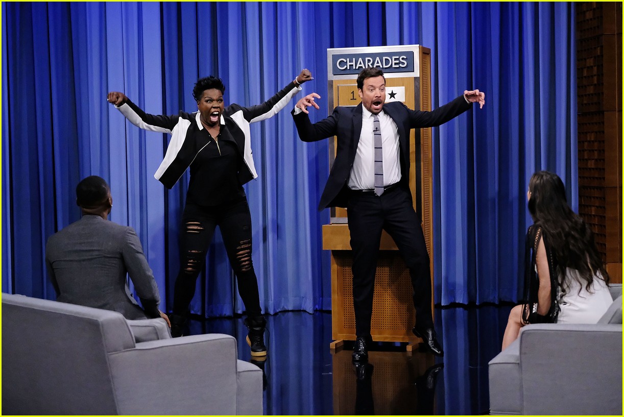 Photo: demi moore missing teeth 02 | Photo 3913768 | Just Jared ...