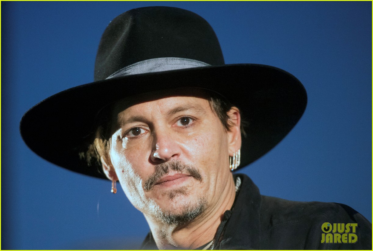 Johnny Depp Makes Controversial Donald Trump Remark (Video): Photo ...