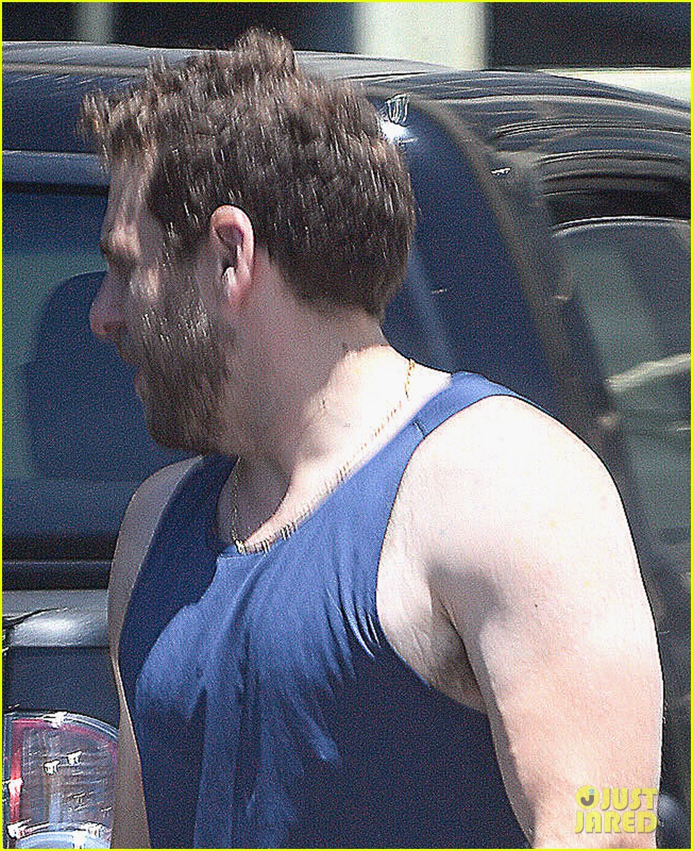 Jonah Hill Looks So Buff, Bares Slim Physique in a Tank Top!: Photo ...