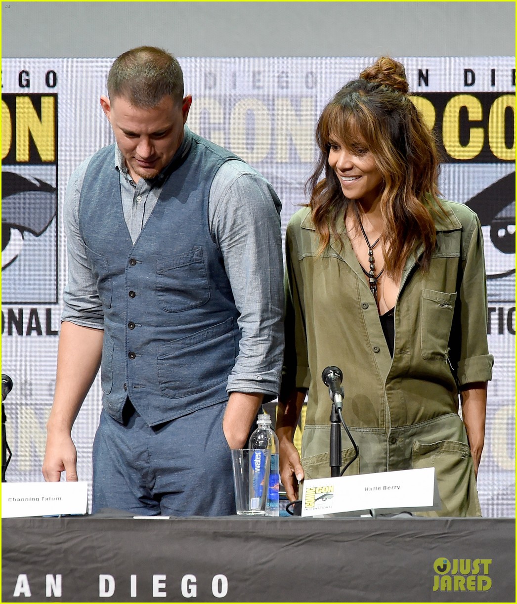 Halle Berry Chugs Whiskey, Served by Channing Tatum, at 'Kingsman 2 ...