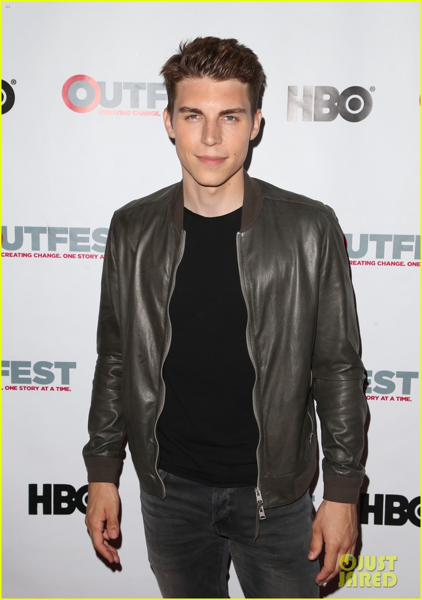 Cheyenne Jackson Shares 'Hello Again' at Outfest in LA: Photo 3926862 ...