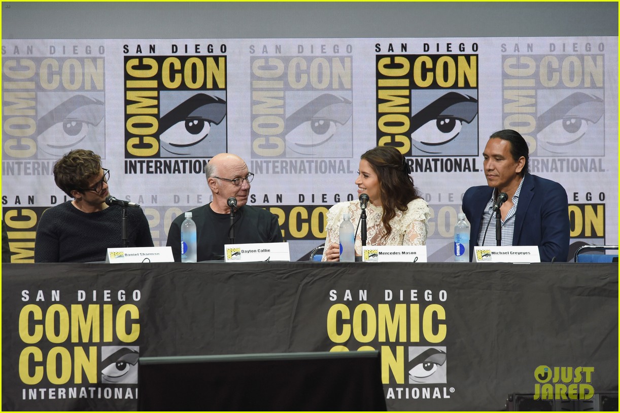 'Fear the Walking Dead' Cast Debuts Season 3 Trailer at Comic-Con ...