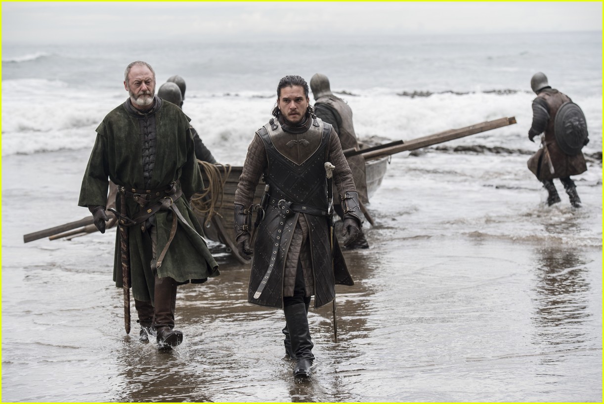 'Game of Thrones' New Stills Released Ahead of New Episode This Sunday ...