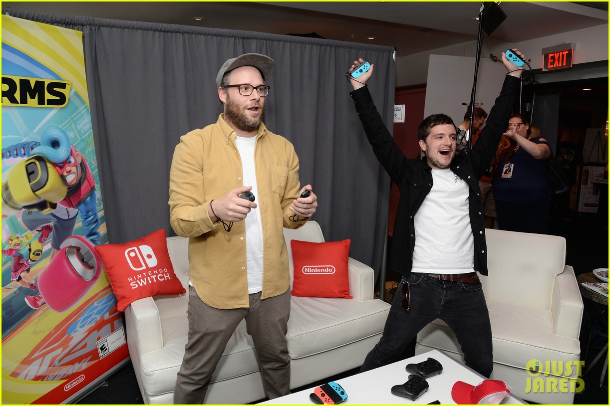 Josh Hutcherson & Eliza Coupe Bring 'Future Man' To San Diego Comic-Con ...