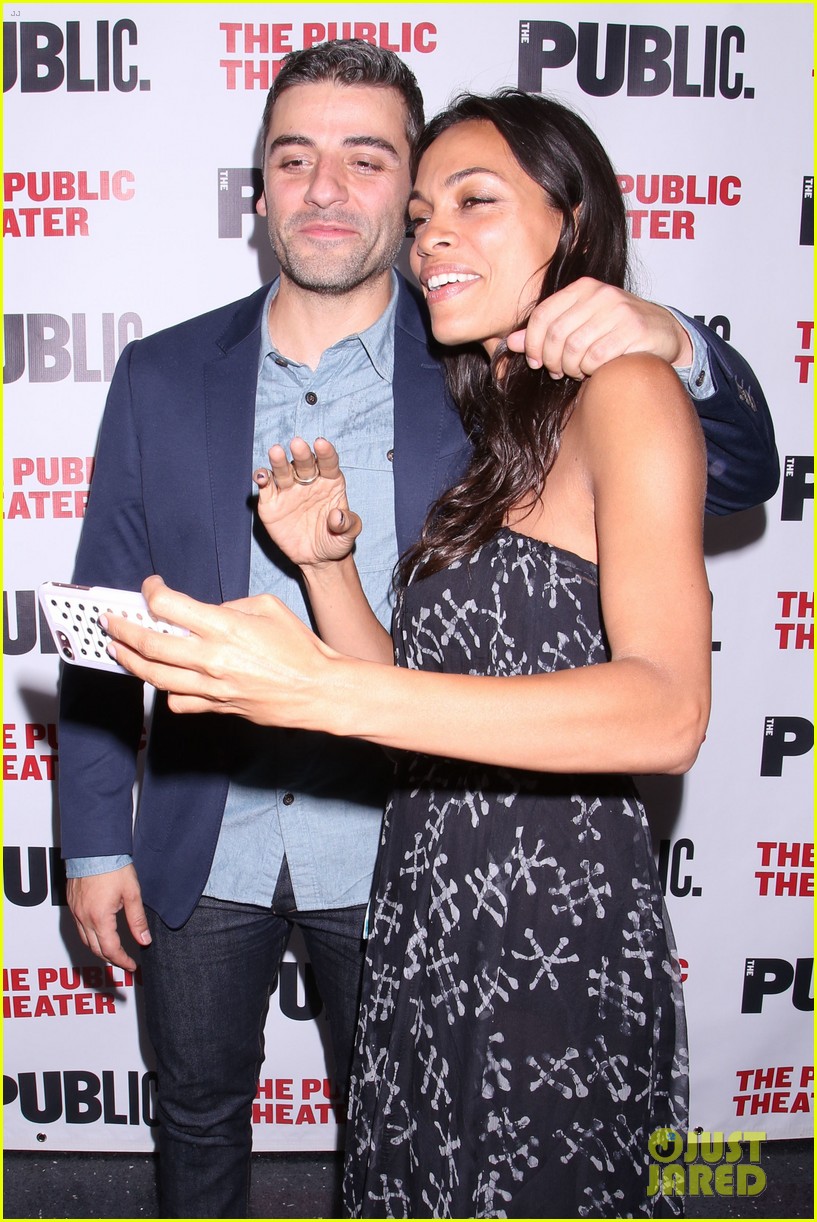 Oscar Isaac Is Starring in Public Theater's 'Hamlet' to 'Honor' His ...