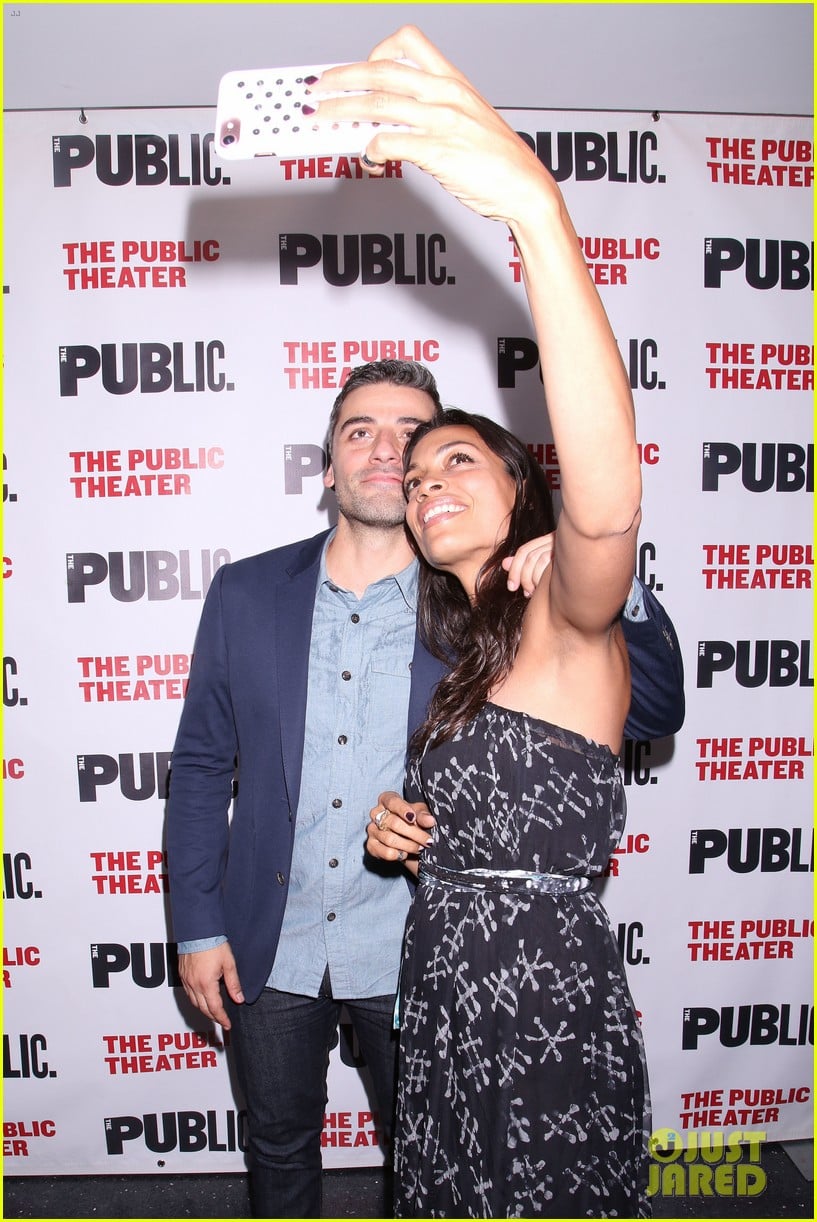 Oscar Isaac Is Starring in Public Theater's 'Hamlet' to 'Honor' His ...