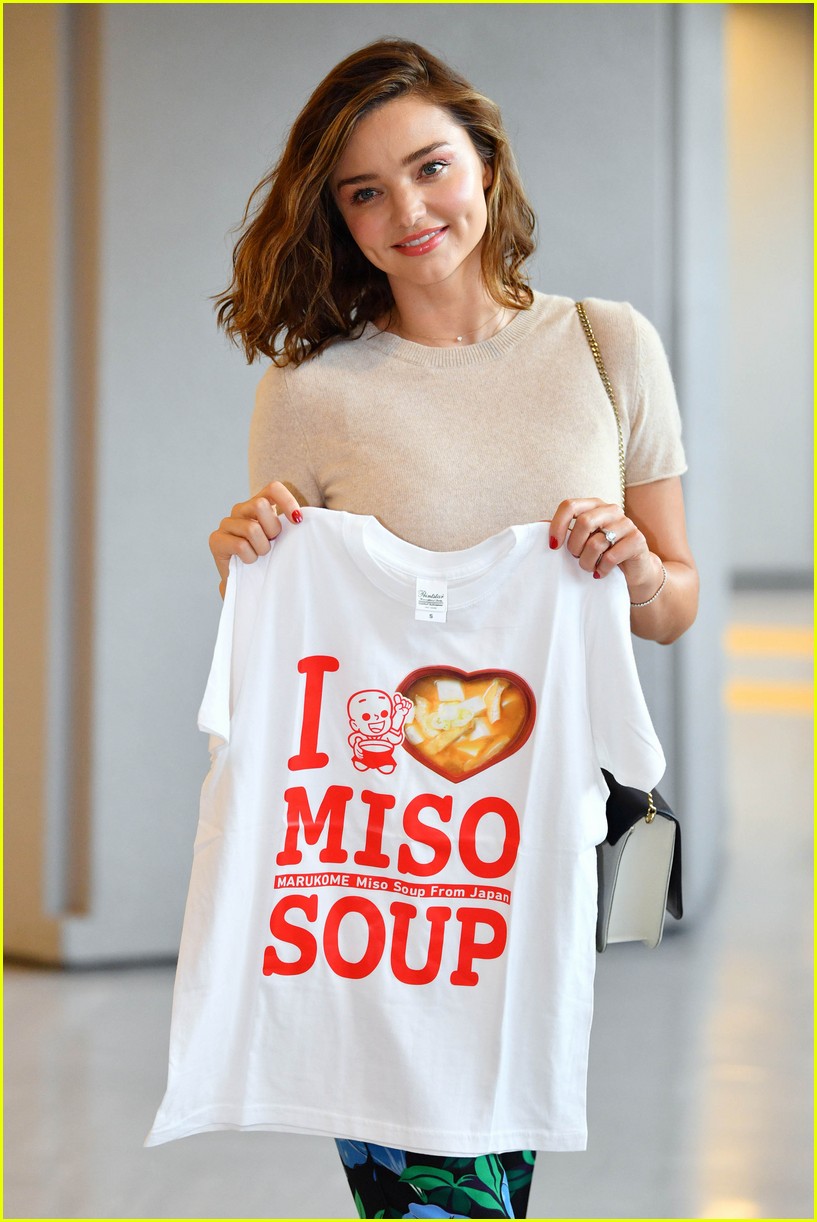 Miranda Kerr Rocks a Cute Crop Top While Arriving in Japan: Photo ...