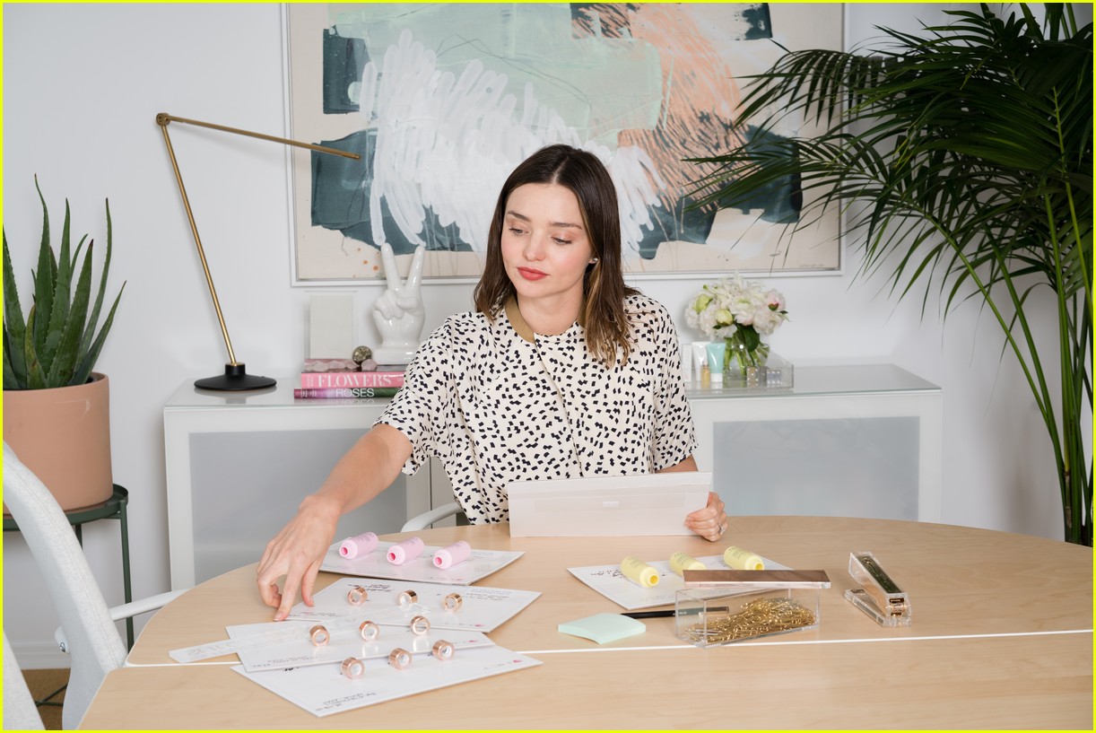 Miranda Kerr Tries to Minimize Traveling as a Working Mom: Photo ...