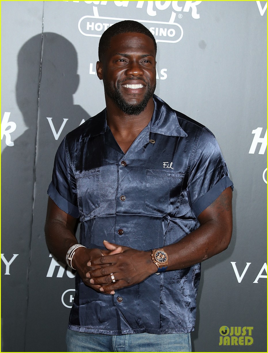 Kevin Hart Receives Mural in His Honor in Hometown of Philly: Photo ...