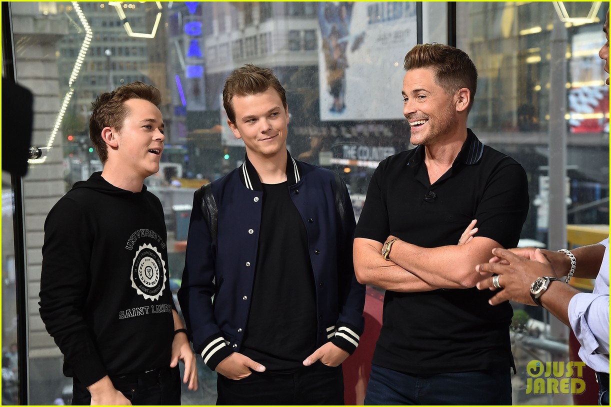 Rob Lowe & Sons Have 'Varying Levels of Skepticism' on 'The Lowe Files ...