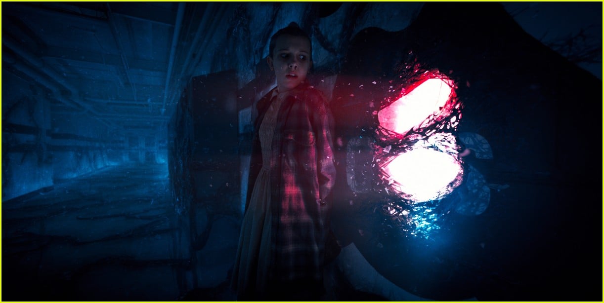 'Stranger Things' Season 2 Trailer Debuts at Comic-Con - Watch Now ...