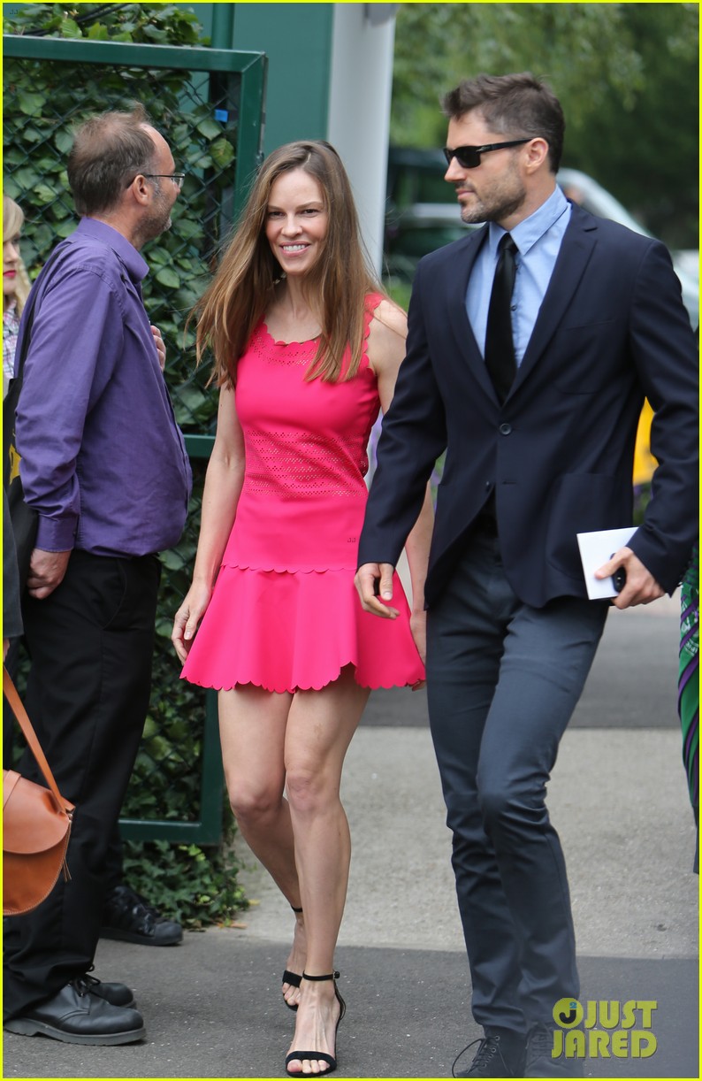 Hilary Swank's Boyfriend Philip Schneider Joins Her at Wimbledon Finals ...