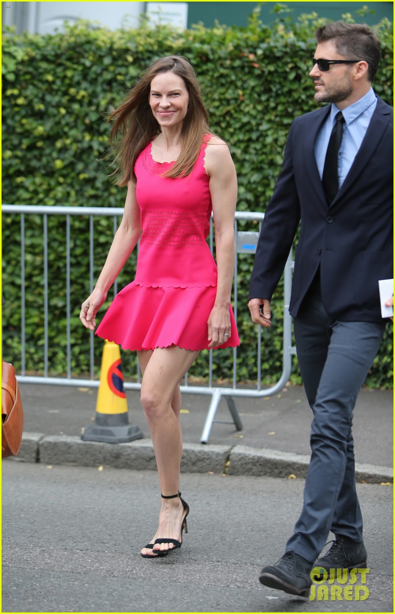 Hilary Swank's Boyfriend Philip Schneider Joins Her at Wimbledon Finals ...