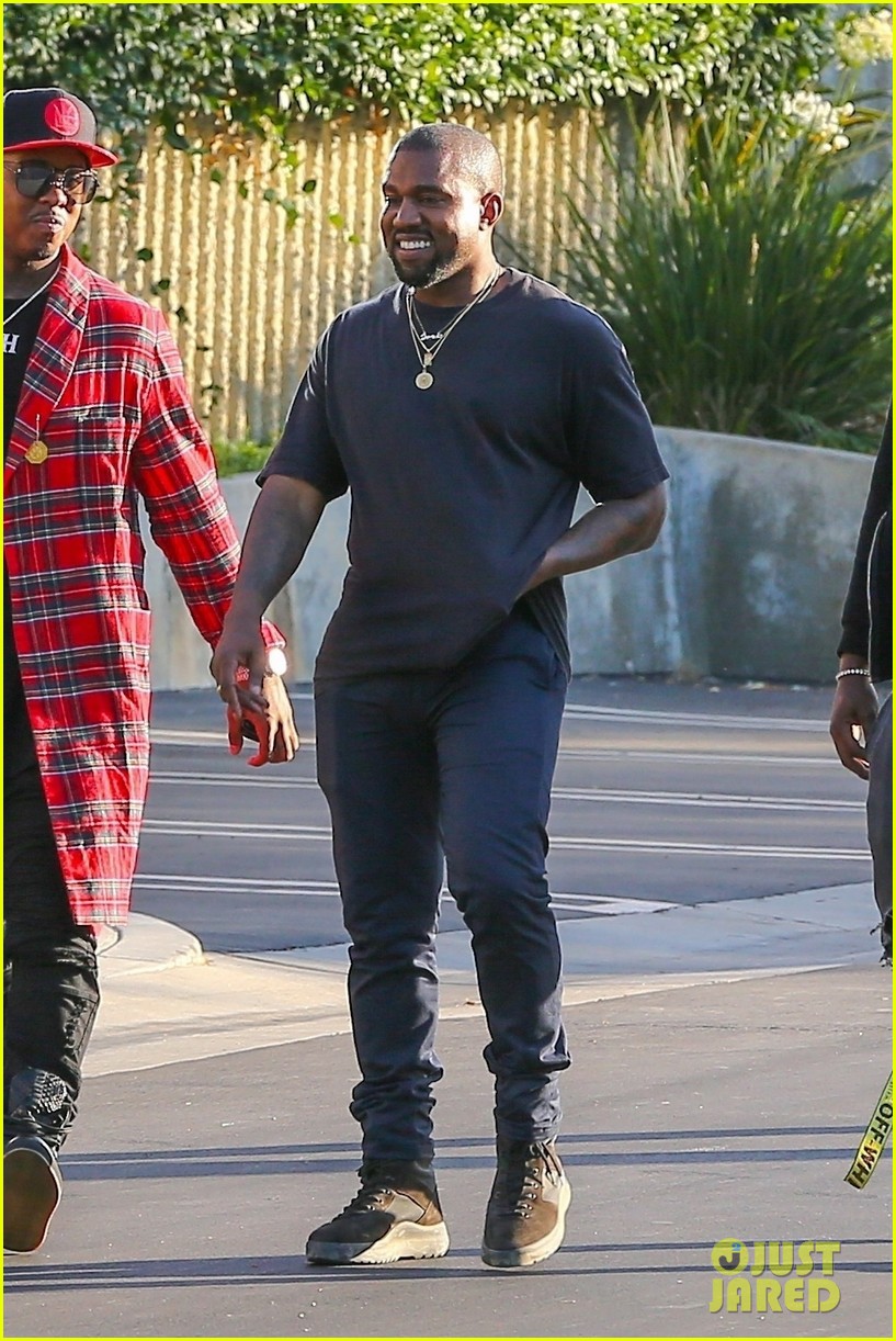 Kanye West is All Smiles Grabbing Dinner in Beverly Hills: Photo ...