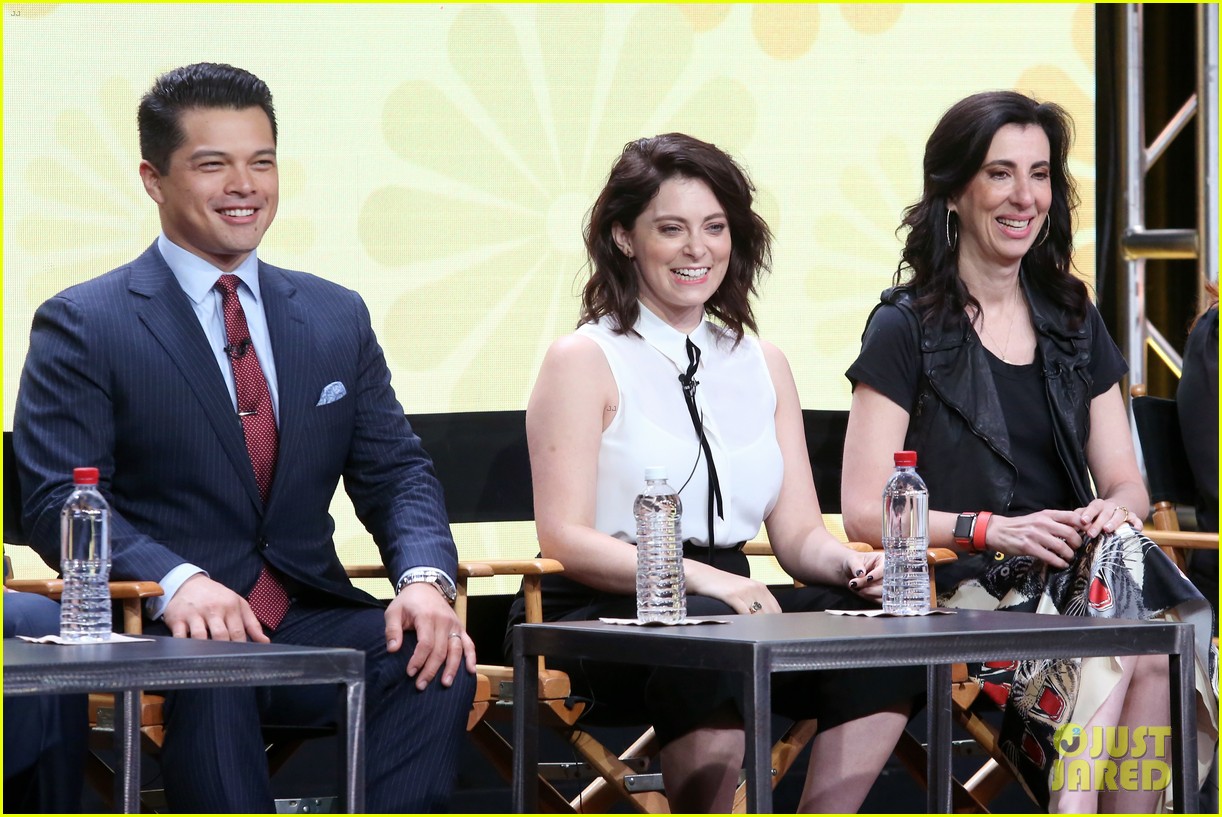 Rachel Bloom Joins Fellow CW Stars at Summer TCAs: Photo 3937012 ...