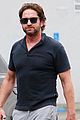 Gerard Butler Flaunts Buff Biceps During Coffee Outing: Photo 3937102 ...