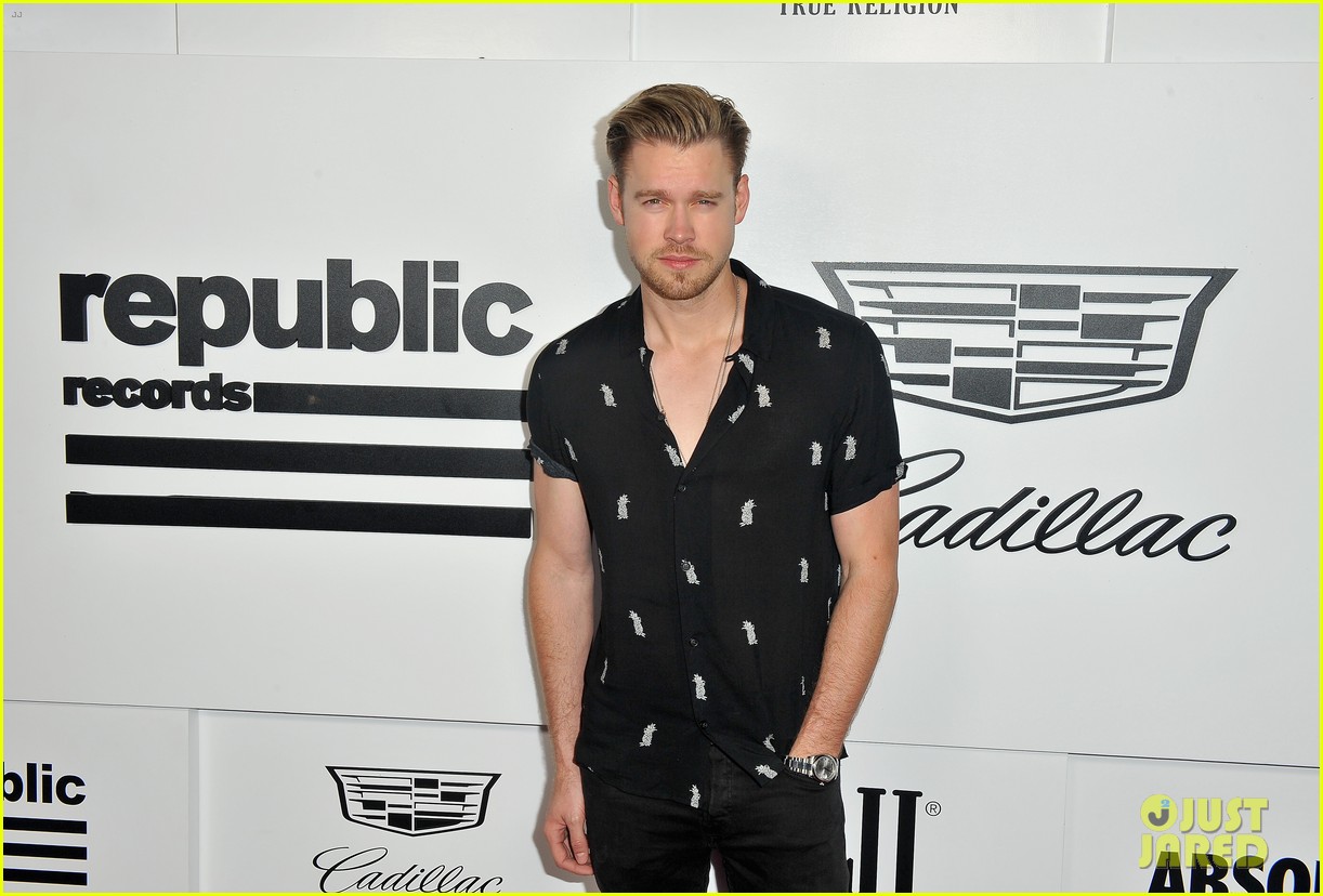 Julia Michaels Joins Chord Overstreet, Jessie J & More at Republic ...