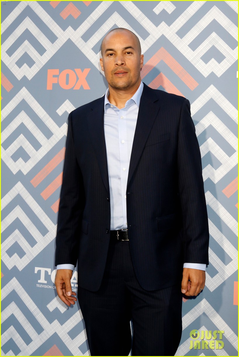 Stephen Moyer & Jamie Chung Are 'The Gifted' at Fox TCA Summer Party ...