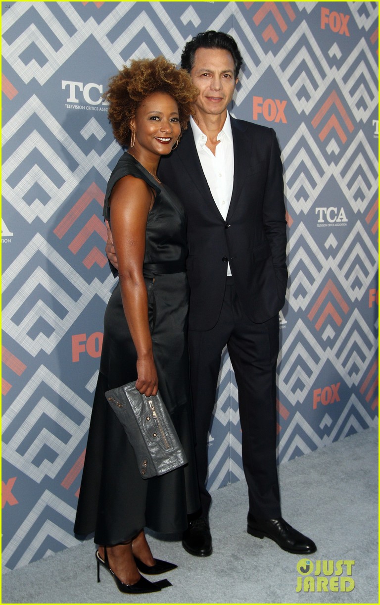 Stephen Moyer & Jamie Chung Are 'The Gifted' at Fox TCA Summer Party ...