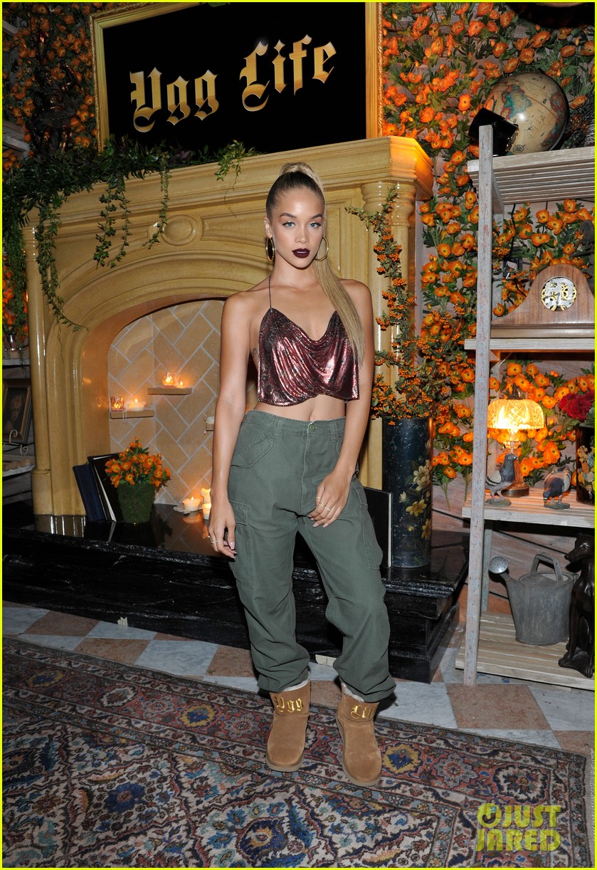 Katy Perry Celebrates Big Night with Calvin Harris & Jared Leto at VMAs ...