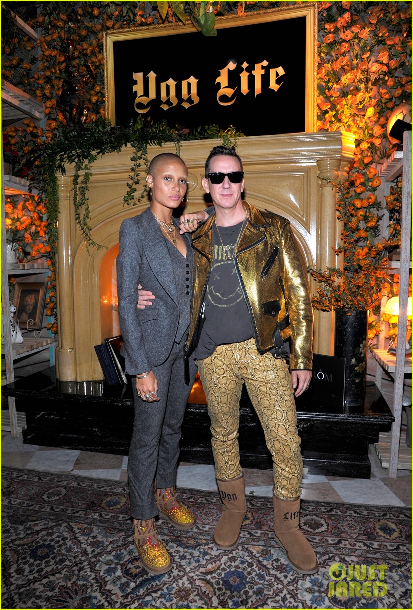 Katy Perry Celebrates Big Night with Calvin Harris & Jared Leto at VMAs ...