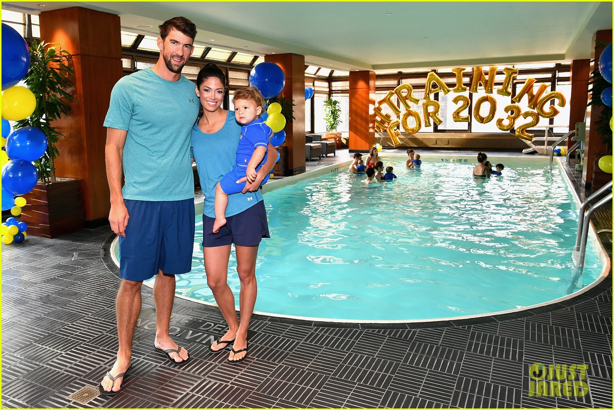Michael Phelps & Adorable Family Team Up with Huggies!: Photo 3944091 ...