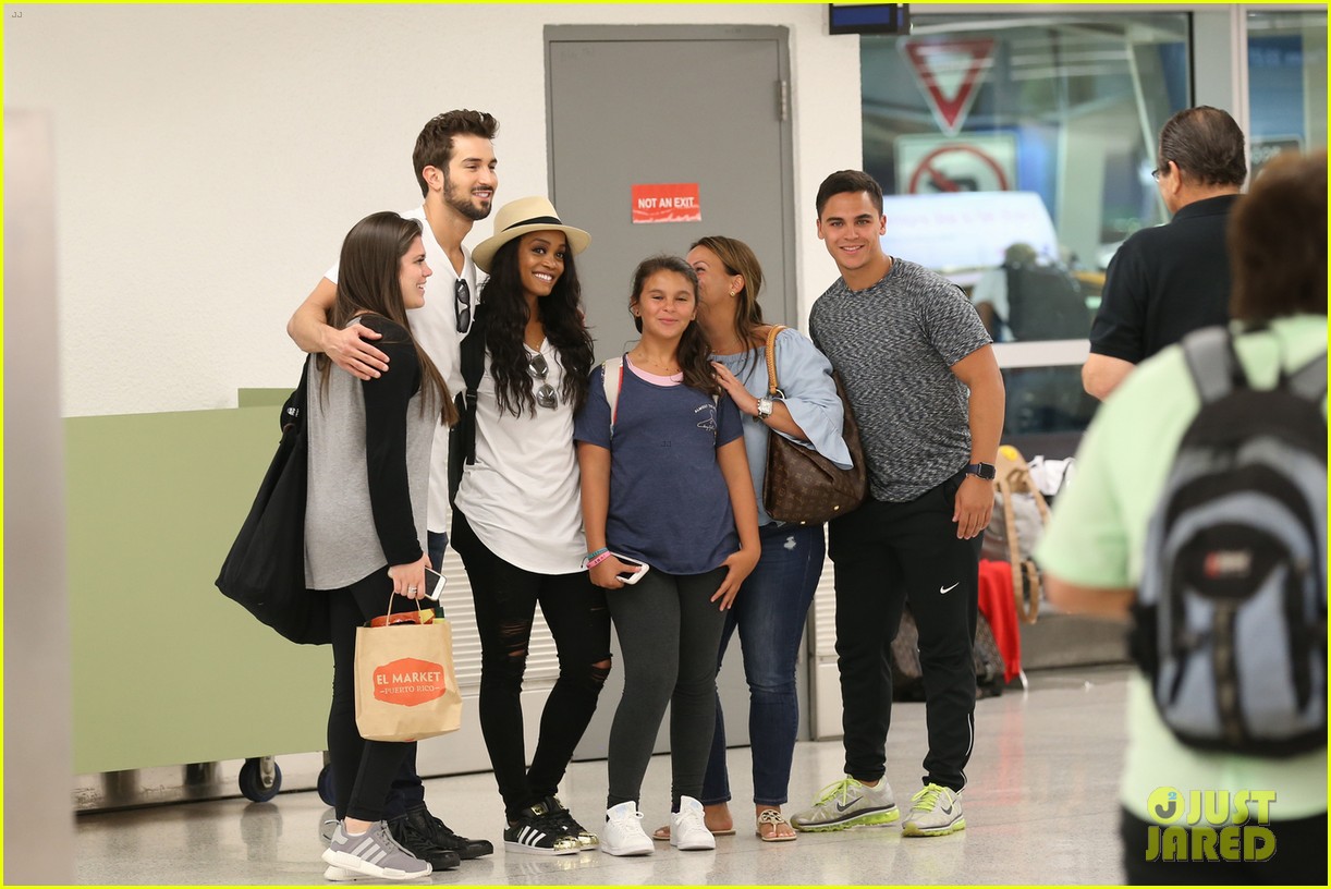 The Bachelorette's Rachel & Bryan Hang Out with His Parents in Miami ...