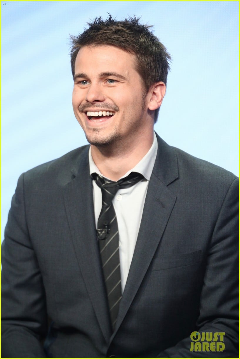Jason Ritter & Joanna Garcia Promote 'Kevin (Probably) Saves the World ...