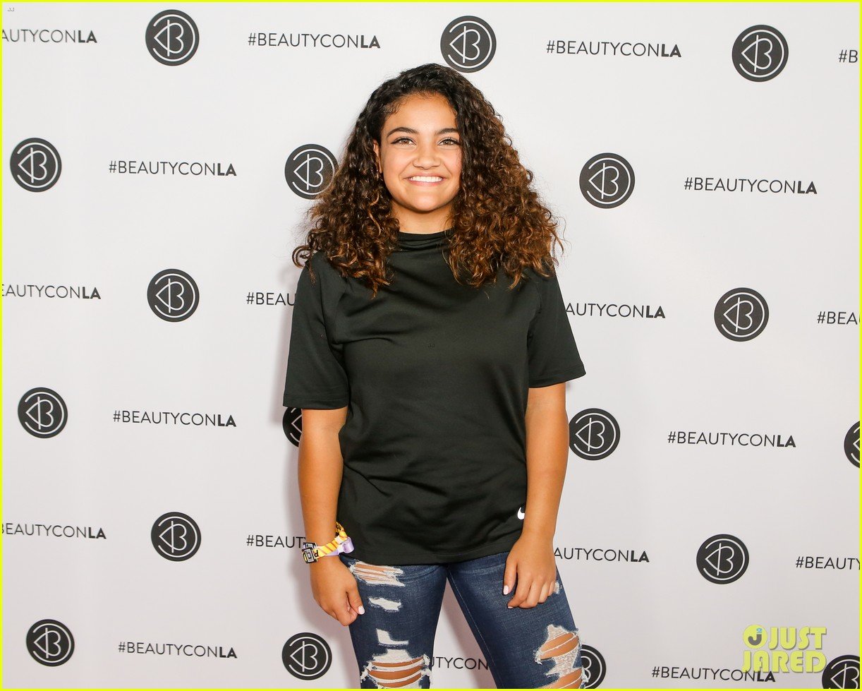 Kelly Rowland, Monique Coleman & Simone Biles Buddy Up at Beautycon LA ...