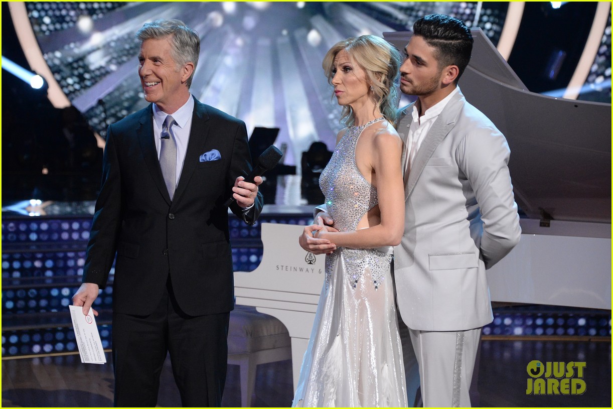 DWTS Pro Alan Bersten Dishes On His First Performance With Debbie ...