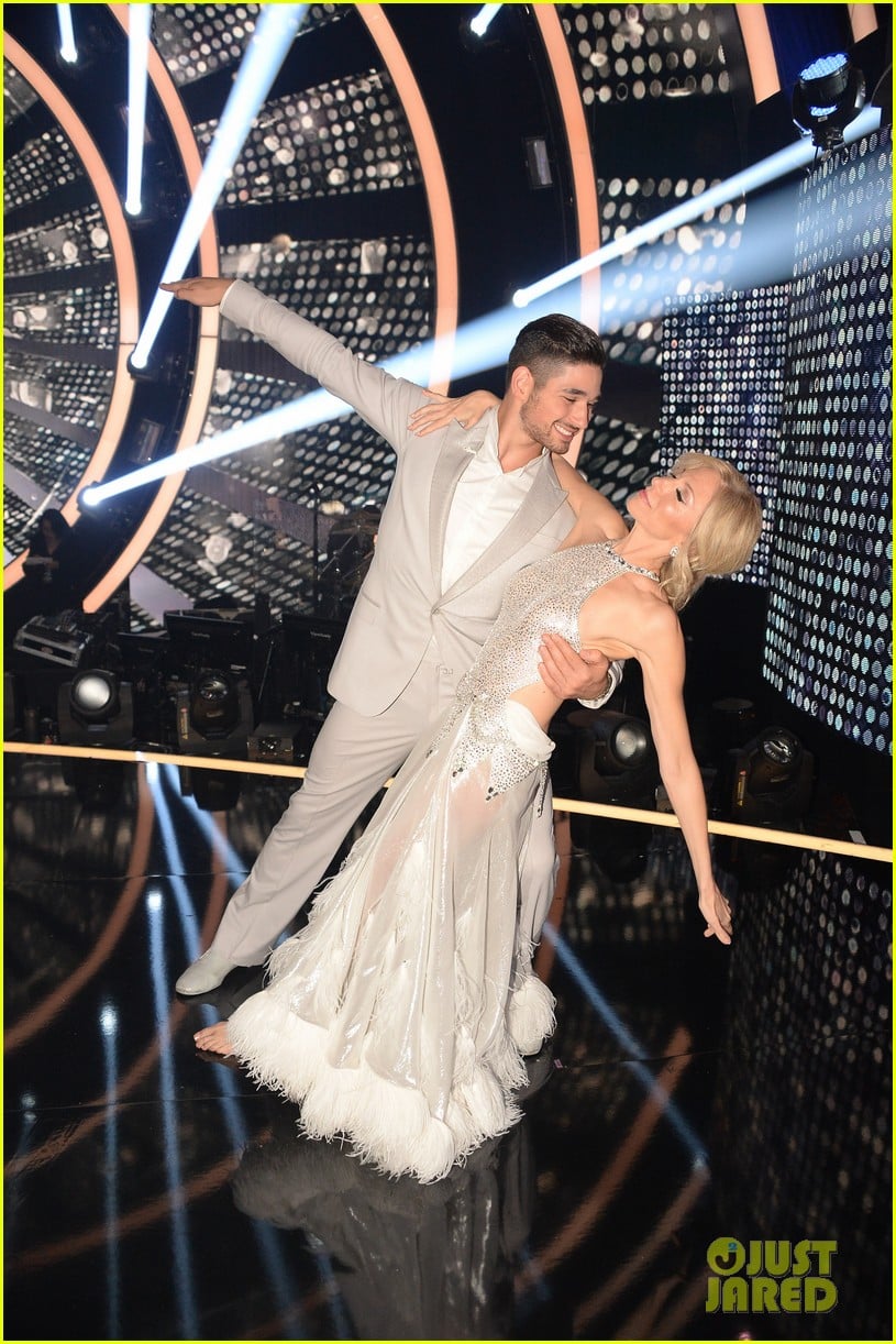 DWTS Pro Alan Bersten Dishes On His First Performance With Debbie ...