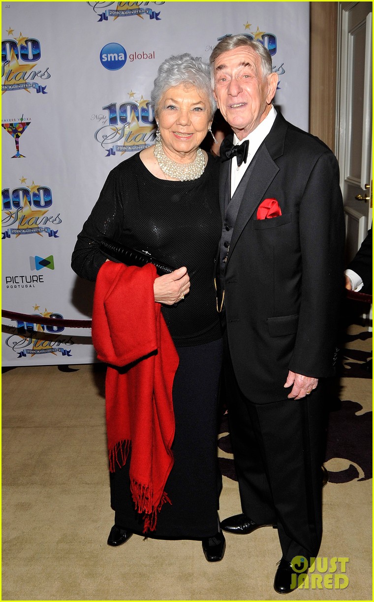 Shelley Berman Dead - 'Curb Your Enthusiasm' Actor Dies at 92: Photo ...