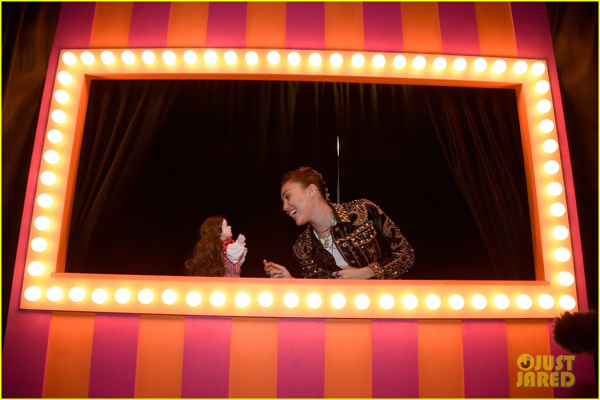 Miley Cyrus Reunites with Best Friend Lesley at Her Album Release Party ...