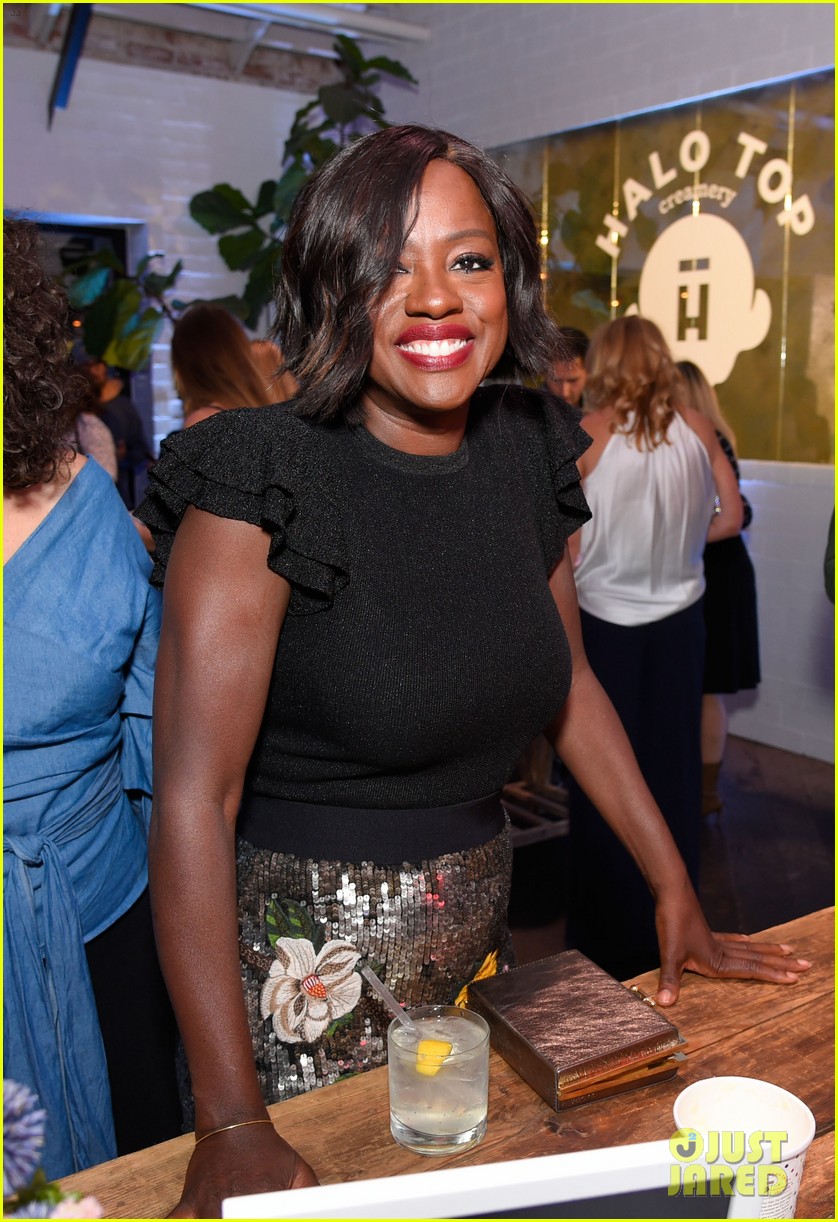 Emmy Noms Viola Davis & Tracee Ellis Ross Celebrate Ahead of the Big ...