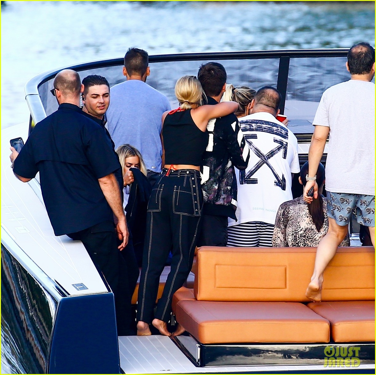 Scott Disick & Sofia Richie Flaunt Major PDA During Boat Ride: Photo ...