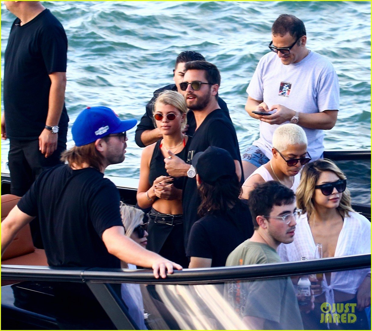 Scott Disick & Sofia Richie Flaunt Major PDA During Boat Ride: Photo ...