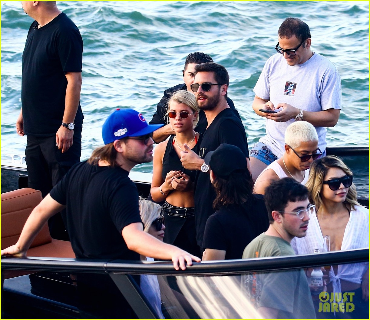 Scott Disick & Sofia Richie Flaunt Major PDA During Boat Ride: Photo ...