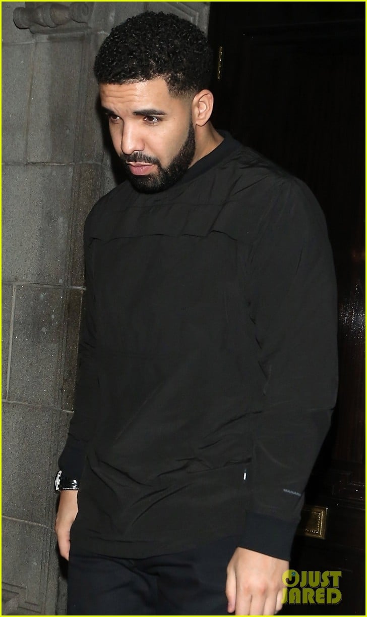 Drake Enjoys a Night Out with Friends in London: Photo 3948948 | Drake ...