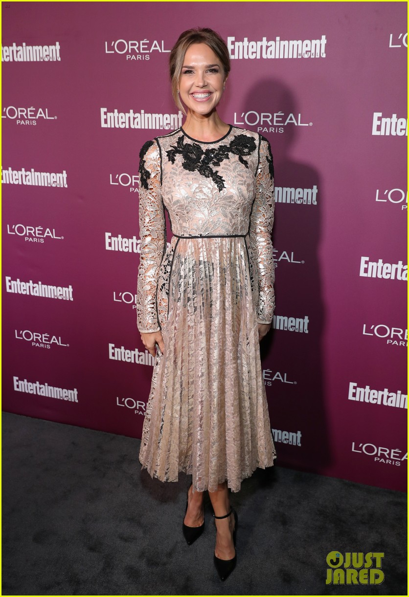 Hilary Duff & Sophia Bush Hang Out at EW's Pre-Emmys Party: Photo ...