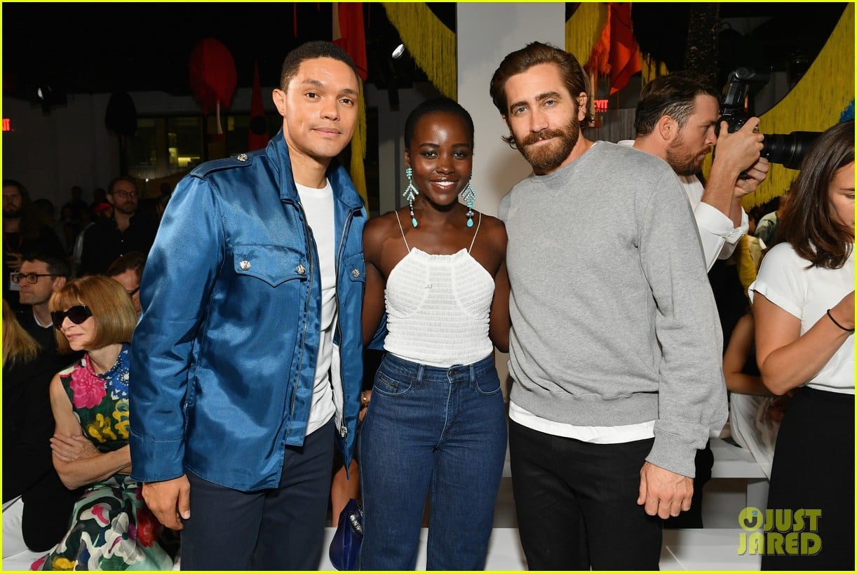 Jake Gyllenhaal & Lupita Nyong'o Hang with Trevor Noah at Calvin Klein ...