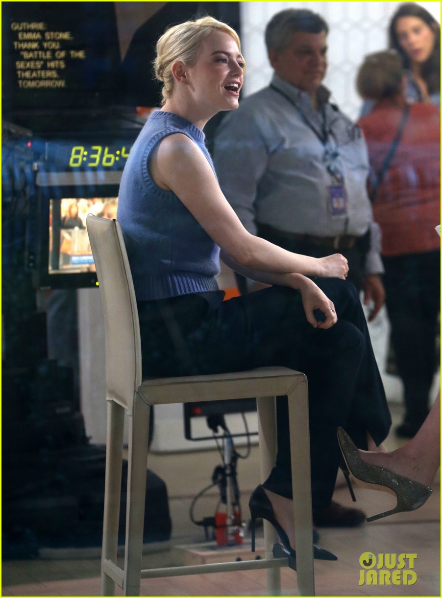 Jonah Hill Sports Braids on 'Maniac' Set with Emma Stone: Photo 3962137 ...