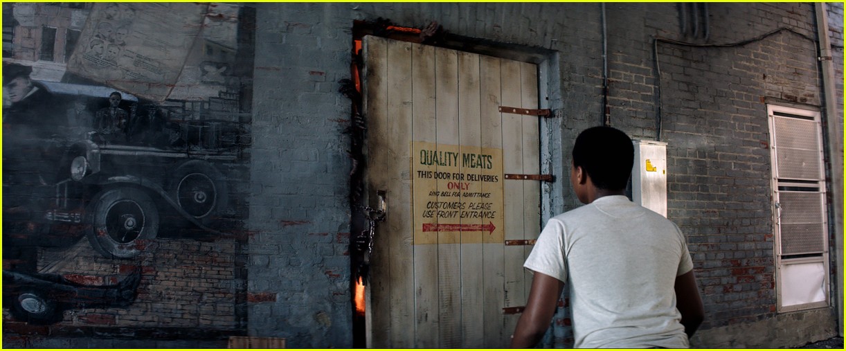 'It' Becomes Highest Grossing Horror Movie of All Time!: Photo 3962527 ...