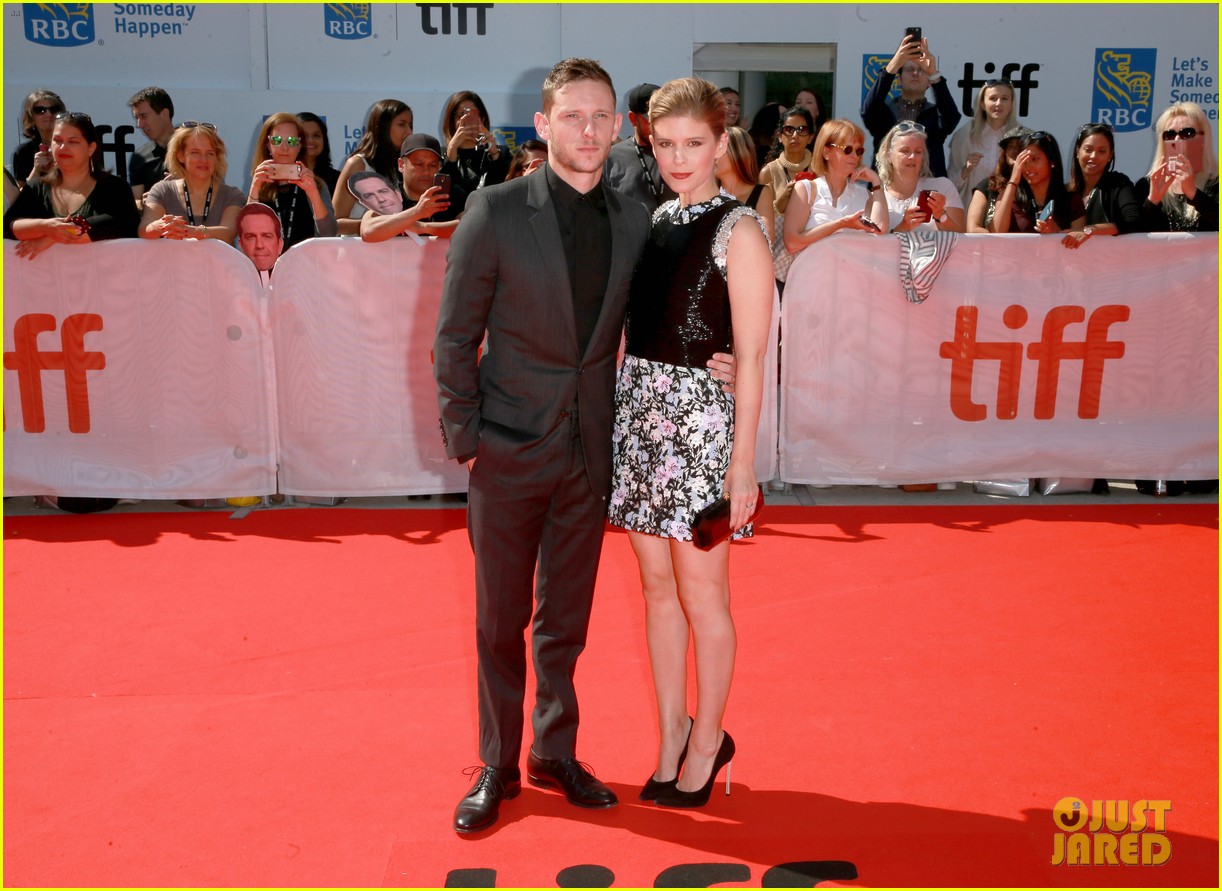 Kate Mara & Jamie Bell Are a Handsome Couple at TIFF 2017!: Photo ...