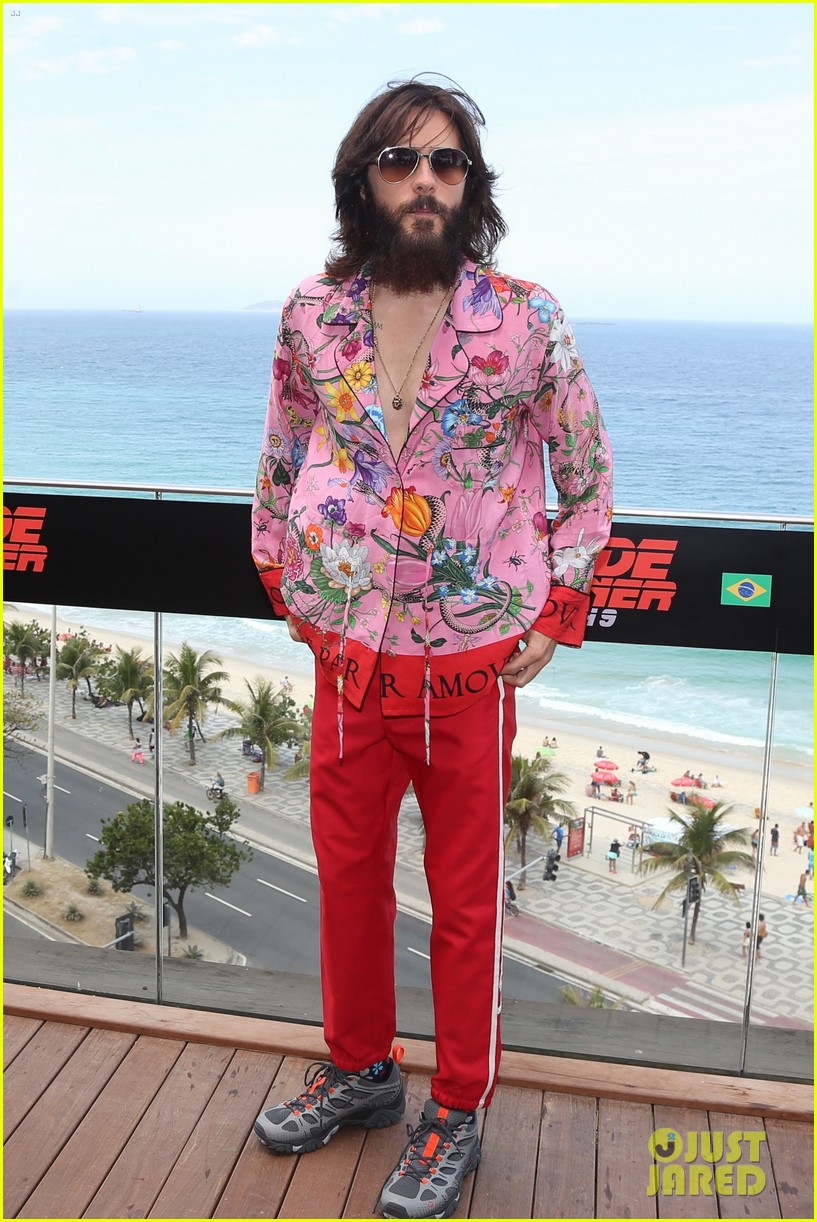 Jared Leto Promotes 'Blade Runner 2049' in Rio de Janeiro!: Photo ...