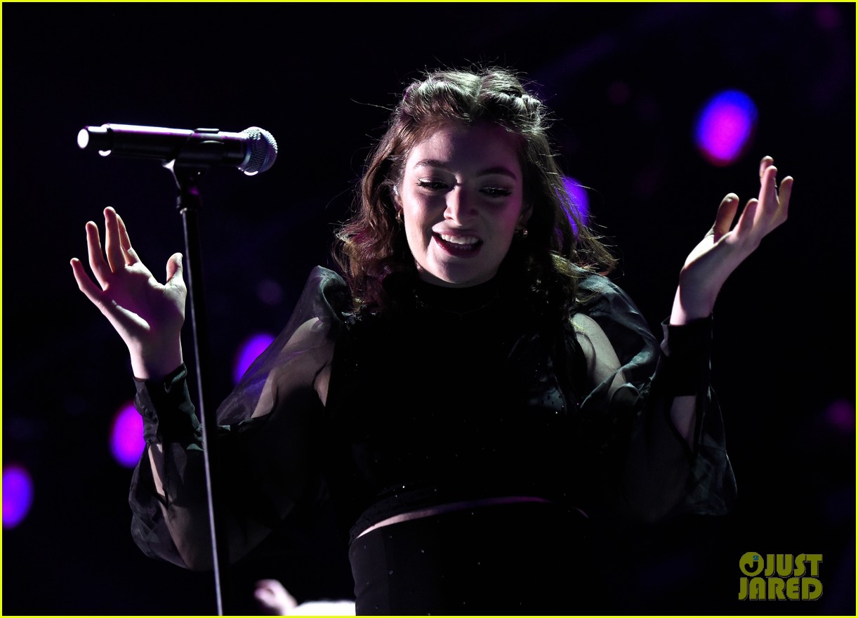 Lorde Brings Special Guests Jack Antonoff & Khalid to iHeartRadio Music ...