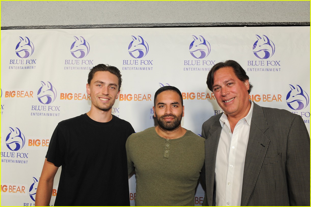 Leighton Meester Supports Adam Brody at 'Big Bear' Premiere: Photo ...