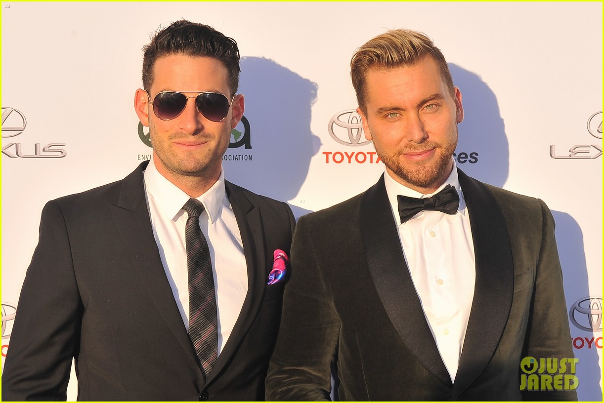 Natalie Portman Arrives in Style for EMA Awards 2017: Photo 3963418 ...