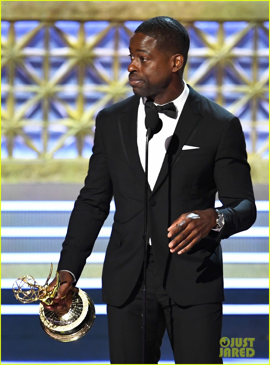 Sterling K. Brown Gives Enthusiastic Emmys Speech, Audience Boos Show ...
